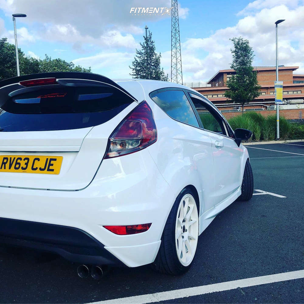 2013 Ford Fiesta S with 17x8 Rota Titan and Toyo Tires 205x40 on ...