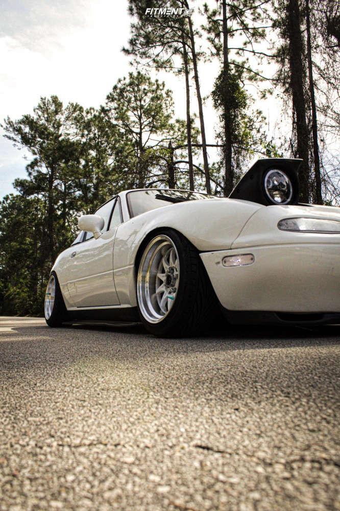 1993 Mazda Miata Base with 15x8 JNC Jnc003 and Toyo Tires 195x45 on ...
