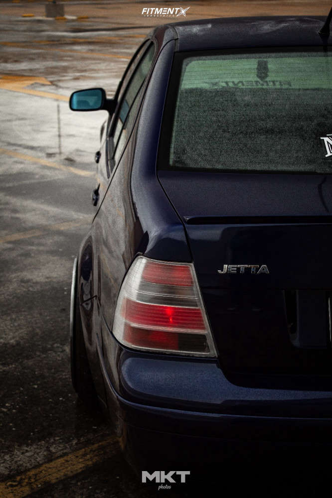 2001 Volkswagen Jetta GLS with 18x9.75 XXR 527 and Delinte 215x35 on ...