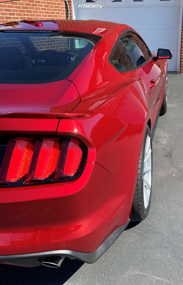 2017 Ford Mustang GT Premium with 19x9.5 Forgestar Cf10 and Hankook ...