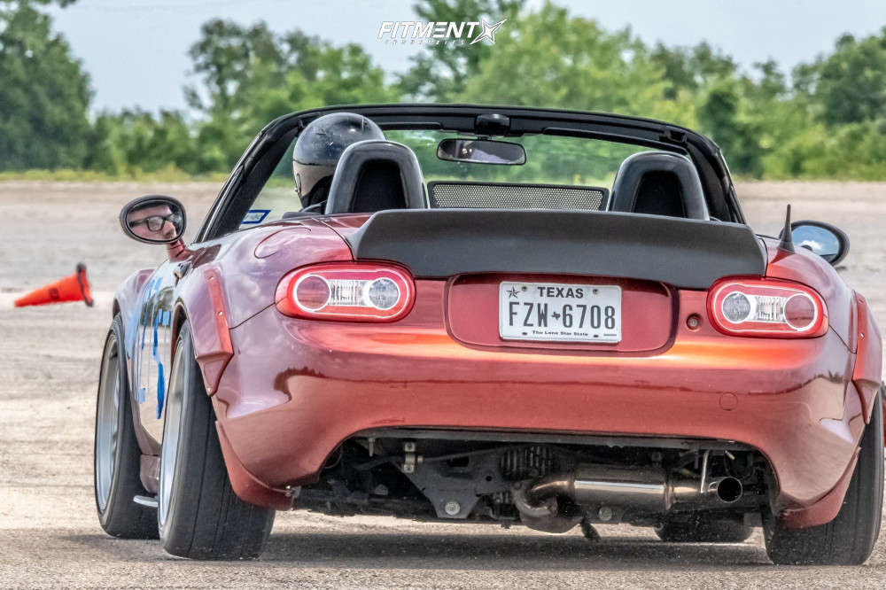 2011 Mazda MX-5 Miata Sport with 17x9 Enkei RPF1 and Federal 235x40 on ...