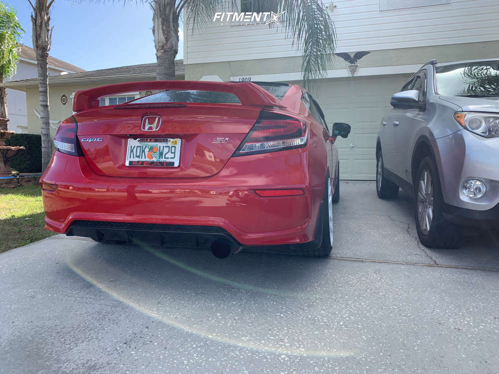 2015 Honda Civic Si with 17x9 MST Mt30 and Firestone 215x45 on ...