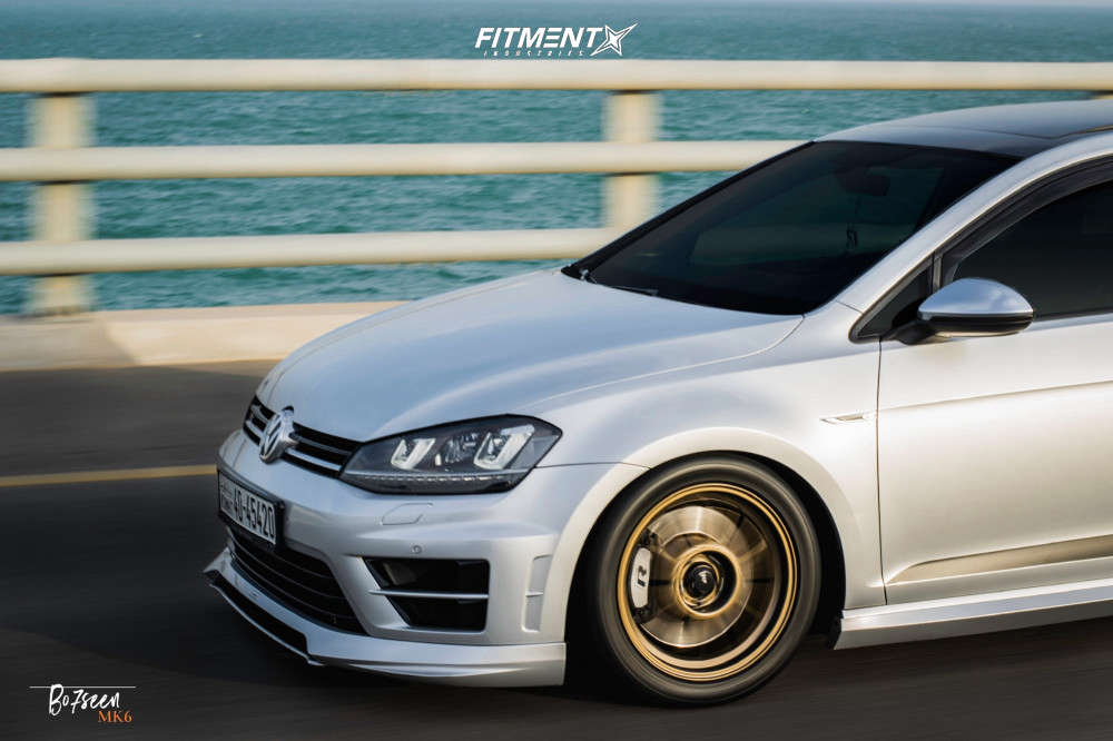 2017 Volkswagen Golf R Base with 17x8 Konig Hypergram and Kumho 245x40 ...