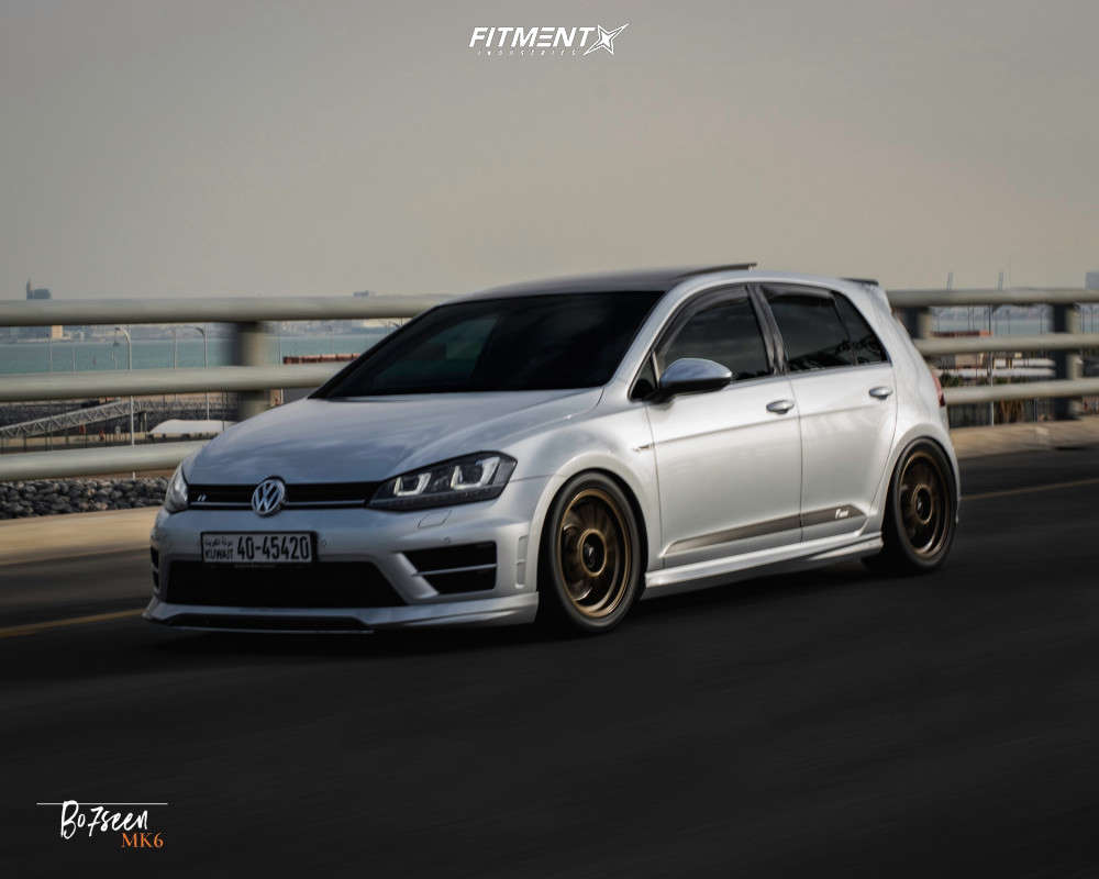 2017 Volkswagen Golf R Base with 17x8 Konig Hypergram and Kumho 245x40 ...