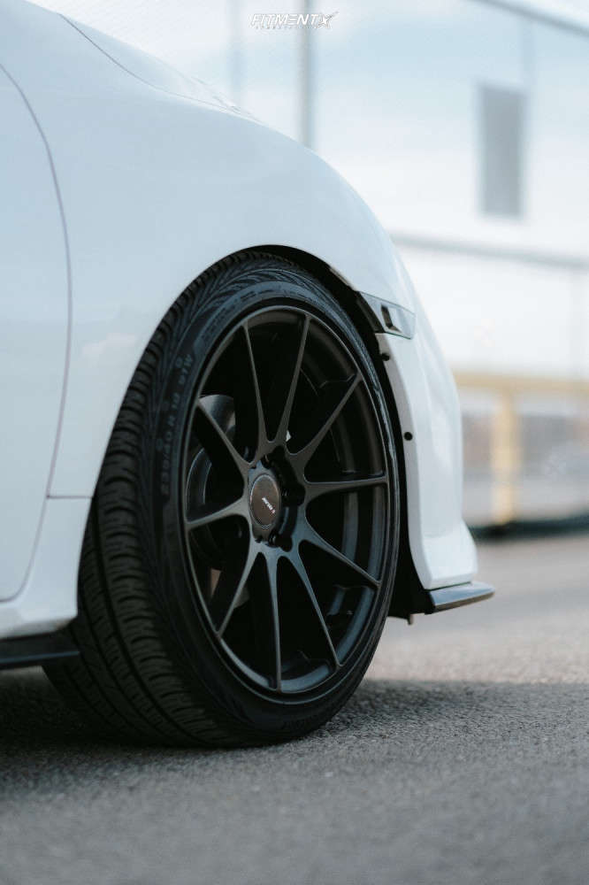 2019 Honda Civic Sport with 18x8.5 AVID1 AV21 and Continental 235x40 on ...