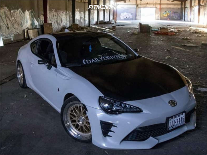 2017 Toyota 86 Base with 18x9.5 ESR Sr01 and Nexen 245x60 on Coilovers ...