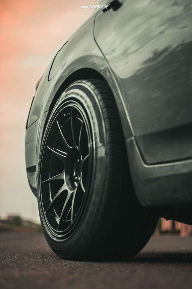 2007 INFINITI G35 Journey with 18x9.5 ESR SR13 and Lexani 245x45 on ...