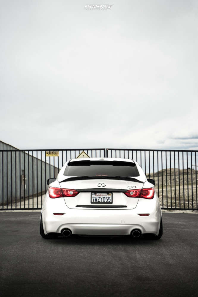 2015 INFINITI Q50 Sport with 19x10.5 Weds Lxz and Federal 215x35 on Air ...