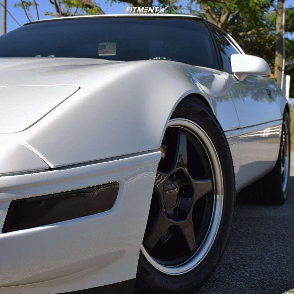 1996 Chevrolet Corvette Base with 17x9.5 4Play Cv01 and Nitto 285x40 on ...