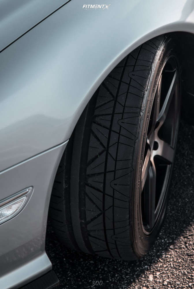 2004 Mercedes-Benz CL55 AMG Base with 19x8.5 Niche Milan and Nitto ...