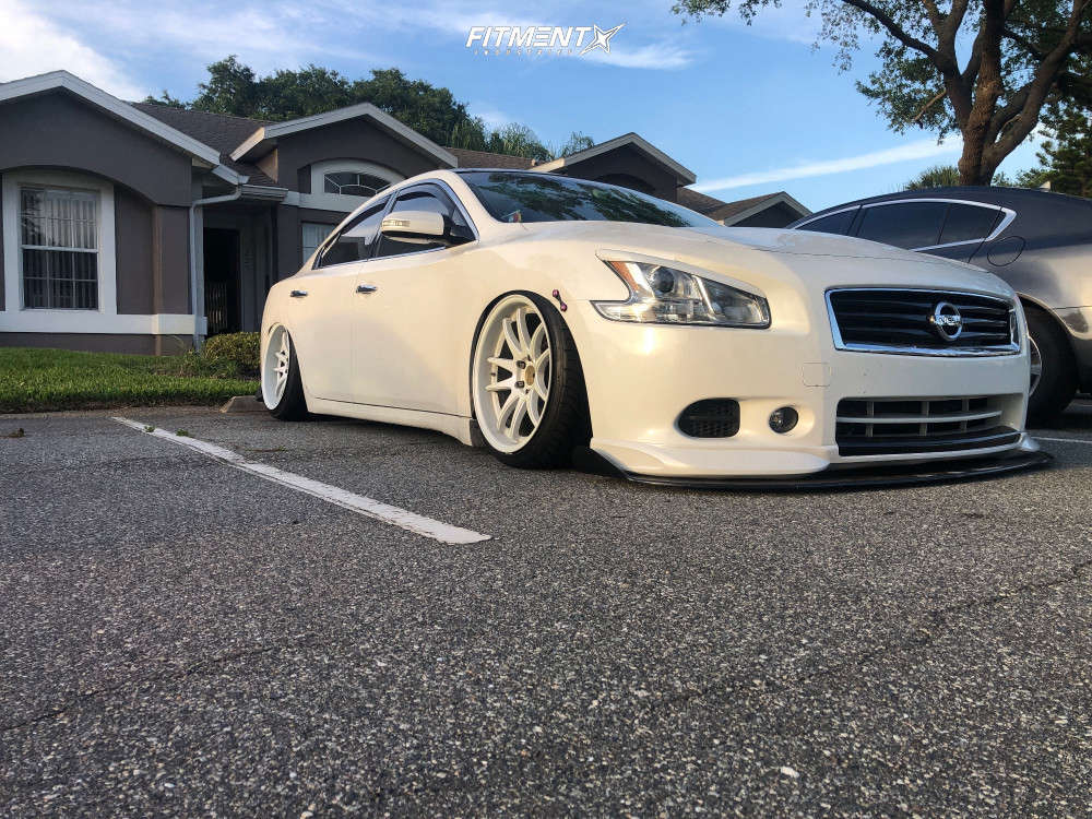 2012 Nissan Maxima SV with 19x9.5 Aodhan DS02 and Hankook 225x35 on Air ...