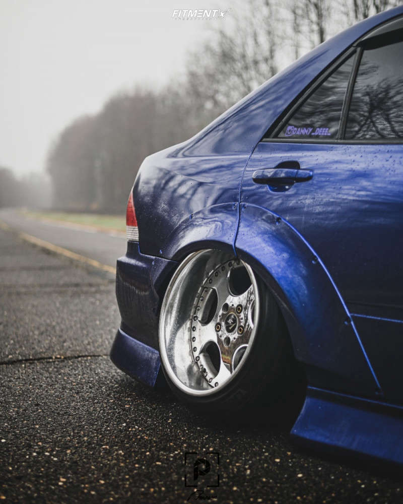 2003 Lexus IS300 Base with 17x11.5 Work VS SD and Leao 225x45 on Air ...